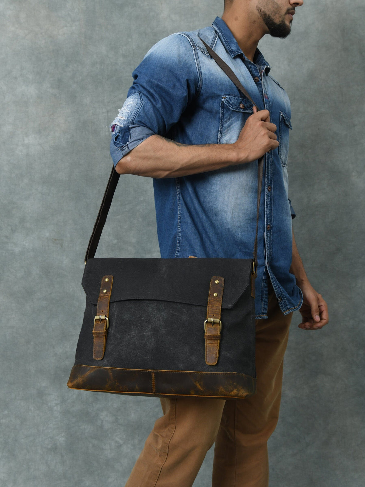 Upgrade Your Style with Modern Canvas Bags | Classy Leather Bags