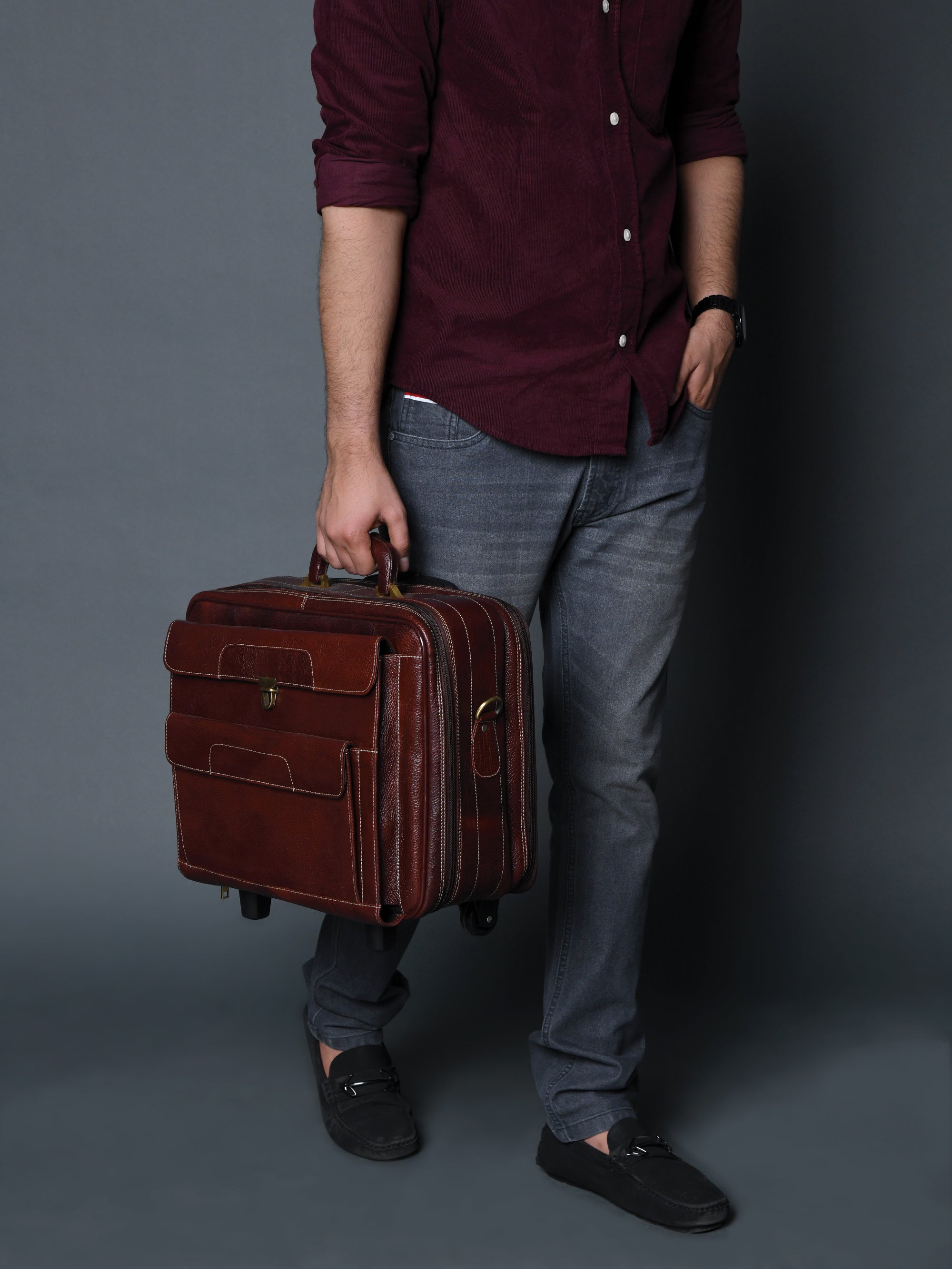 Wanderer Leather Trolly Suitcase Bag — Classy Leather Bags