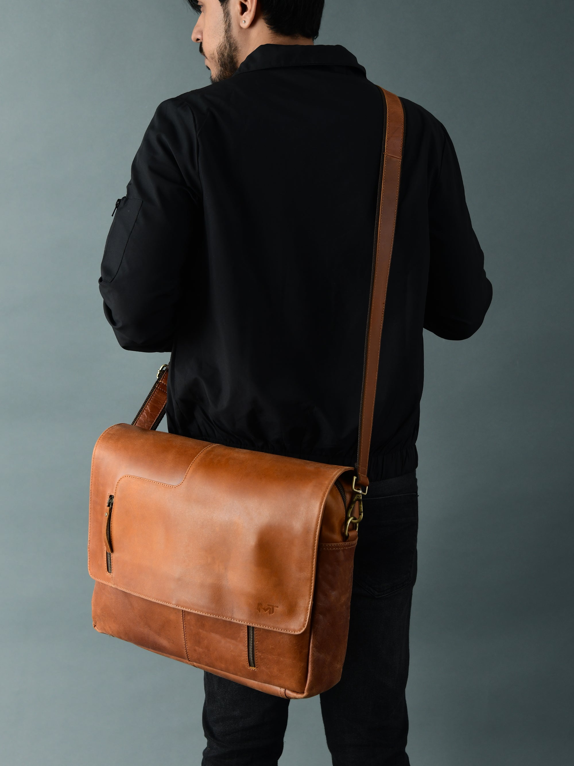 Wilson Tan Buffao Leather Crossbody Office Bag 16 Inch — Classy Leather ...