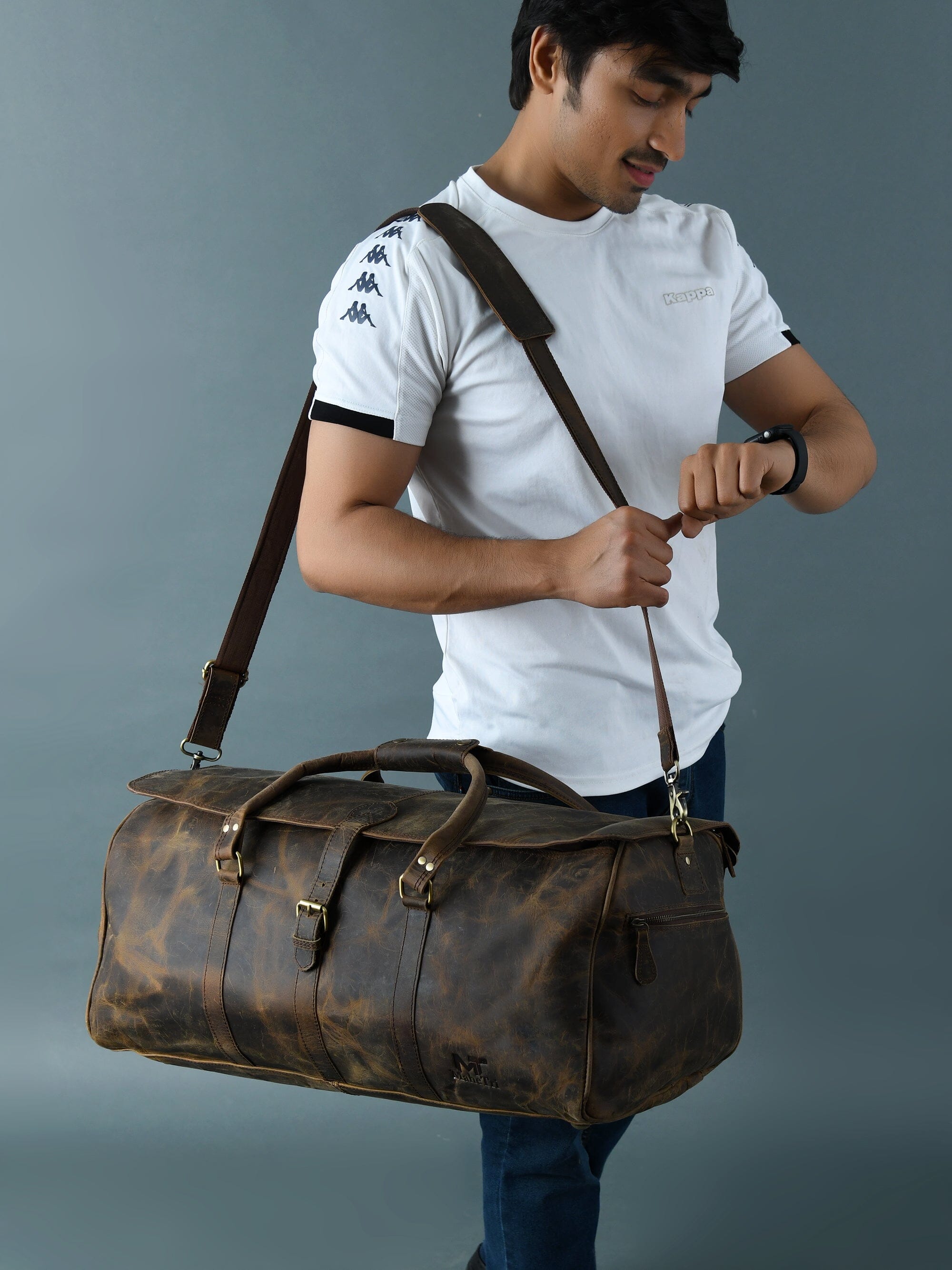 Dark Brown Buffalo Leather Duffle Weekend Bag — Classy Leather Bags